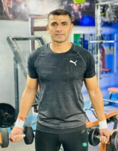 Ajay Thakur (Kabaddi) Wiki, Age, Height, Wife, Family, Biography & More ...